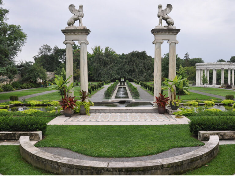 San Cataldo Cemetery in Modena - Archweb